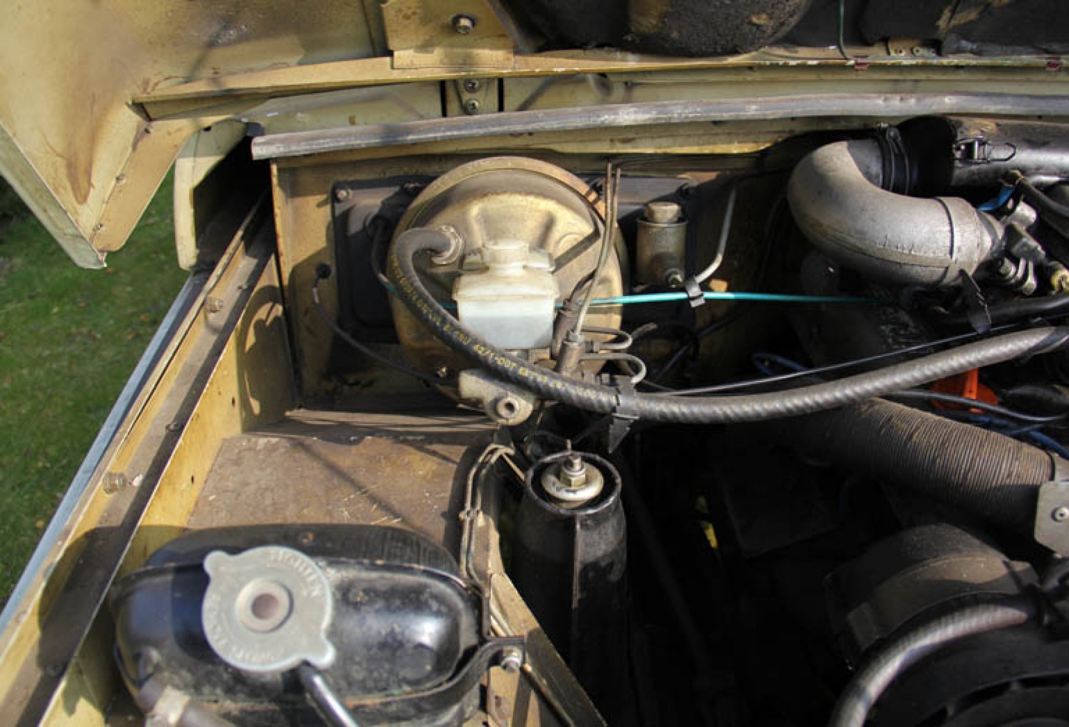 1978 Range Rover 3.5 Sahara Dust – Auric Classic Cars