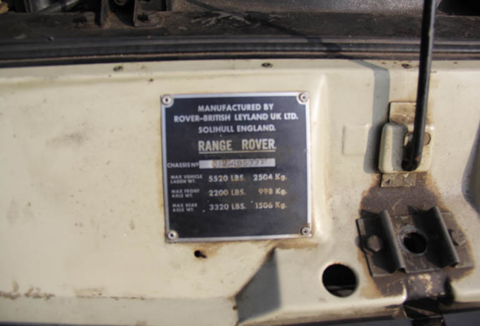 1978 Range Rover 3.5 Sahara Dust – Auric Classic Cars