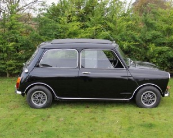 1977 Mini 1275GT – Auric Classic Cars